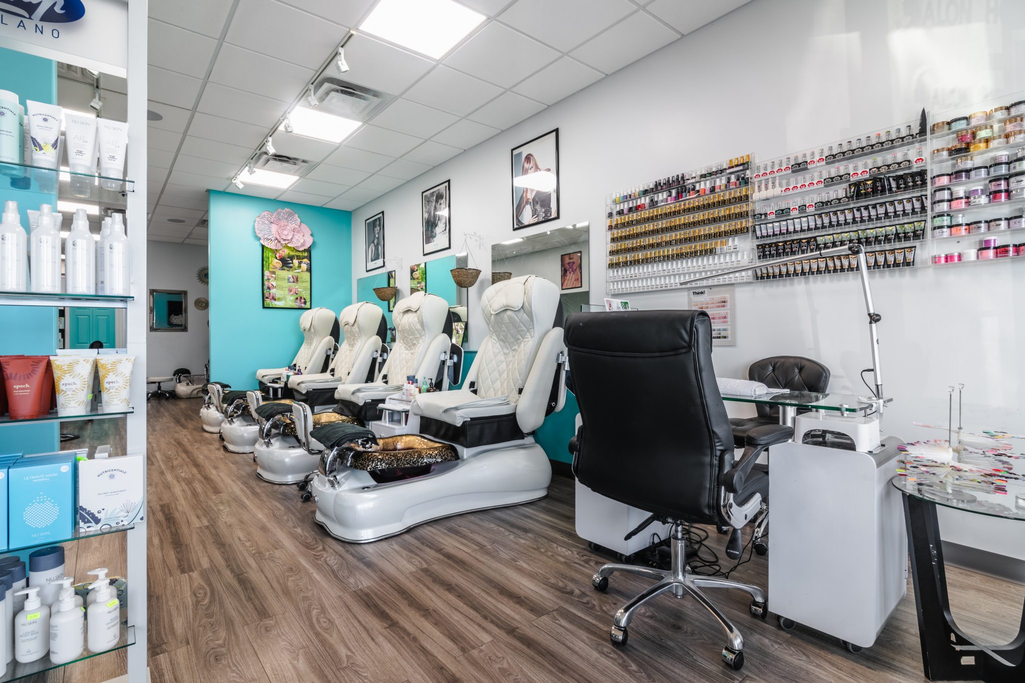 Spring Hair and Nails Salon - Regina Hair Nails Salon